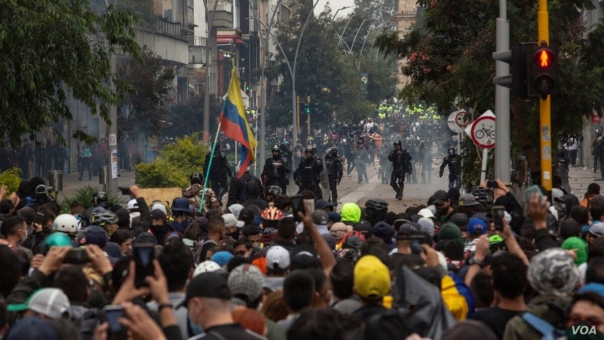 El descontento contra Duque desembocó en violentas protestas a cuenta ...