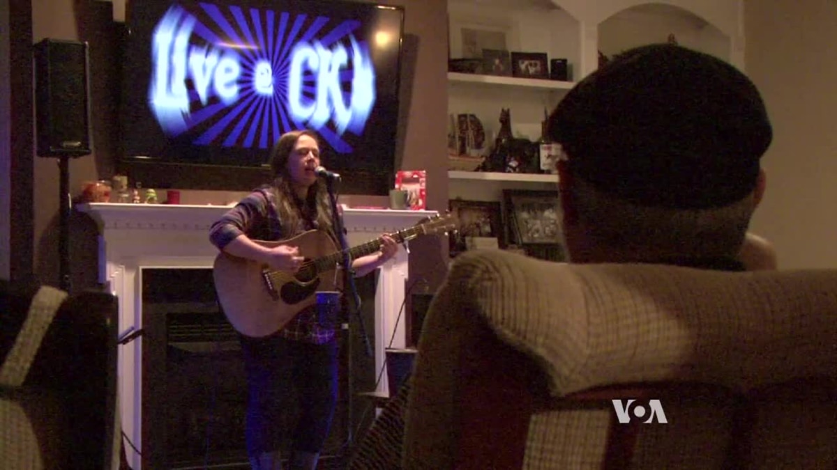 In-Home Concerts Offer Intimate Stage